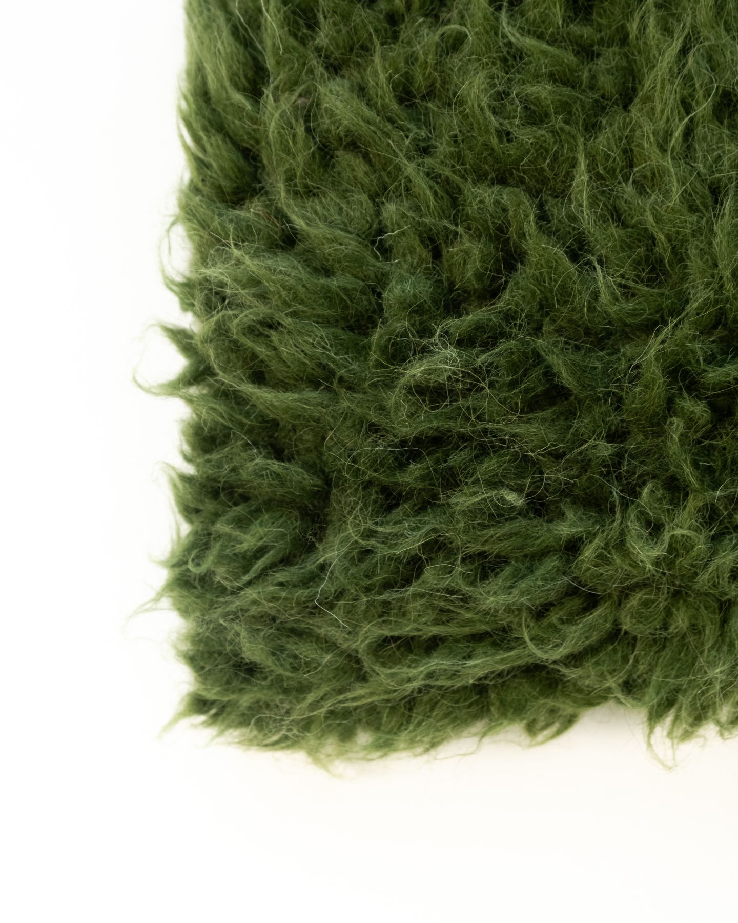 Sheep wool pillow GRASS green buy in the MAIIMO online store